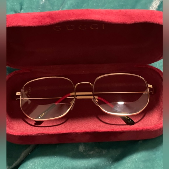 Gucci | Accessories | Gucci Glasses Case | Poshmark
